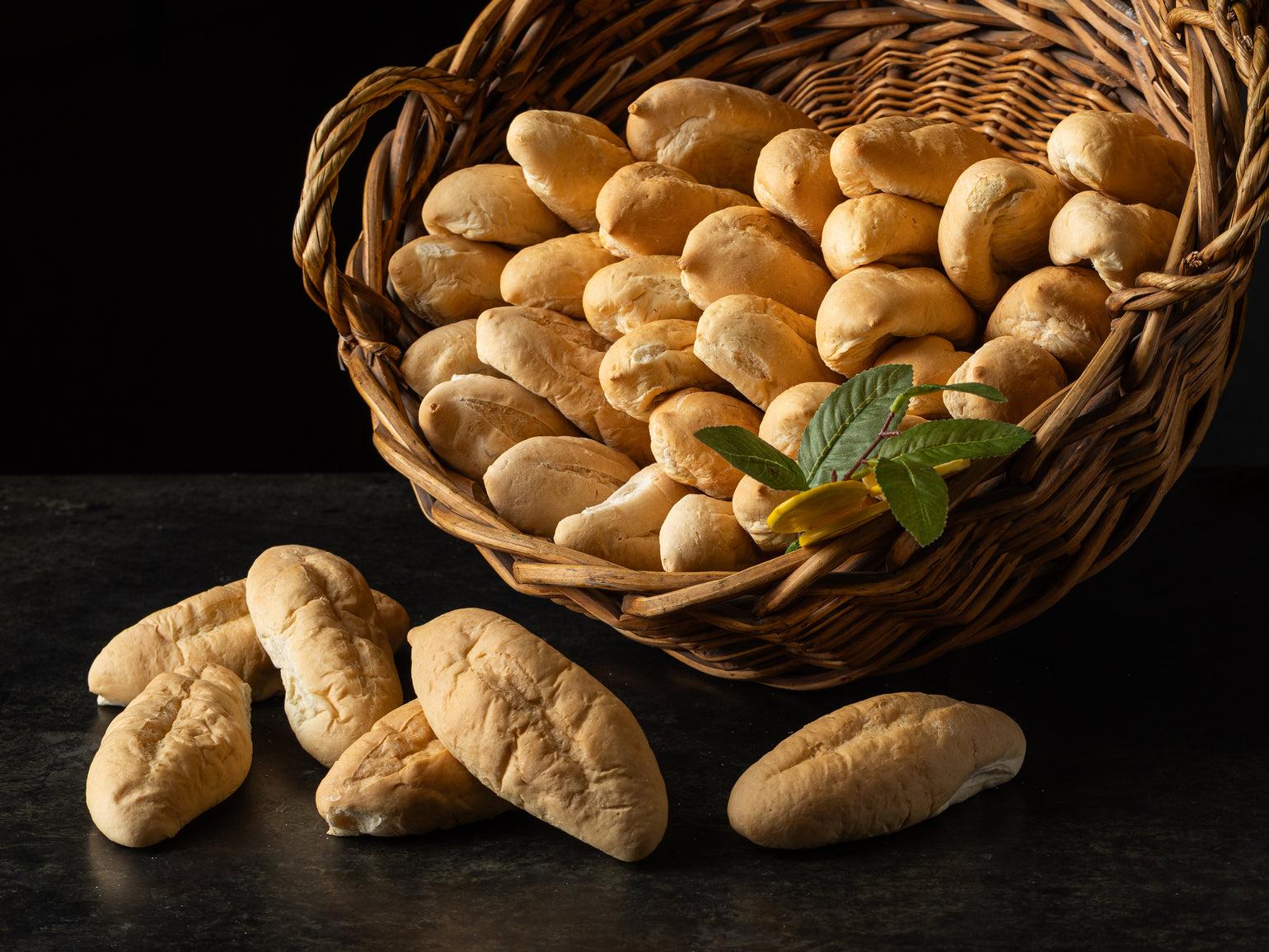 Fresh Bakery: Freshly Baked European Goods. – Germandeli.com